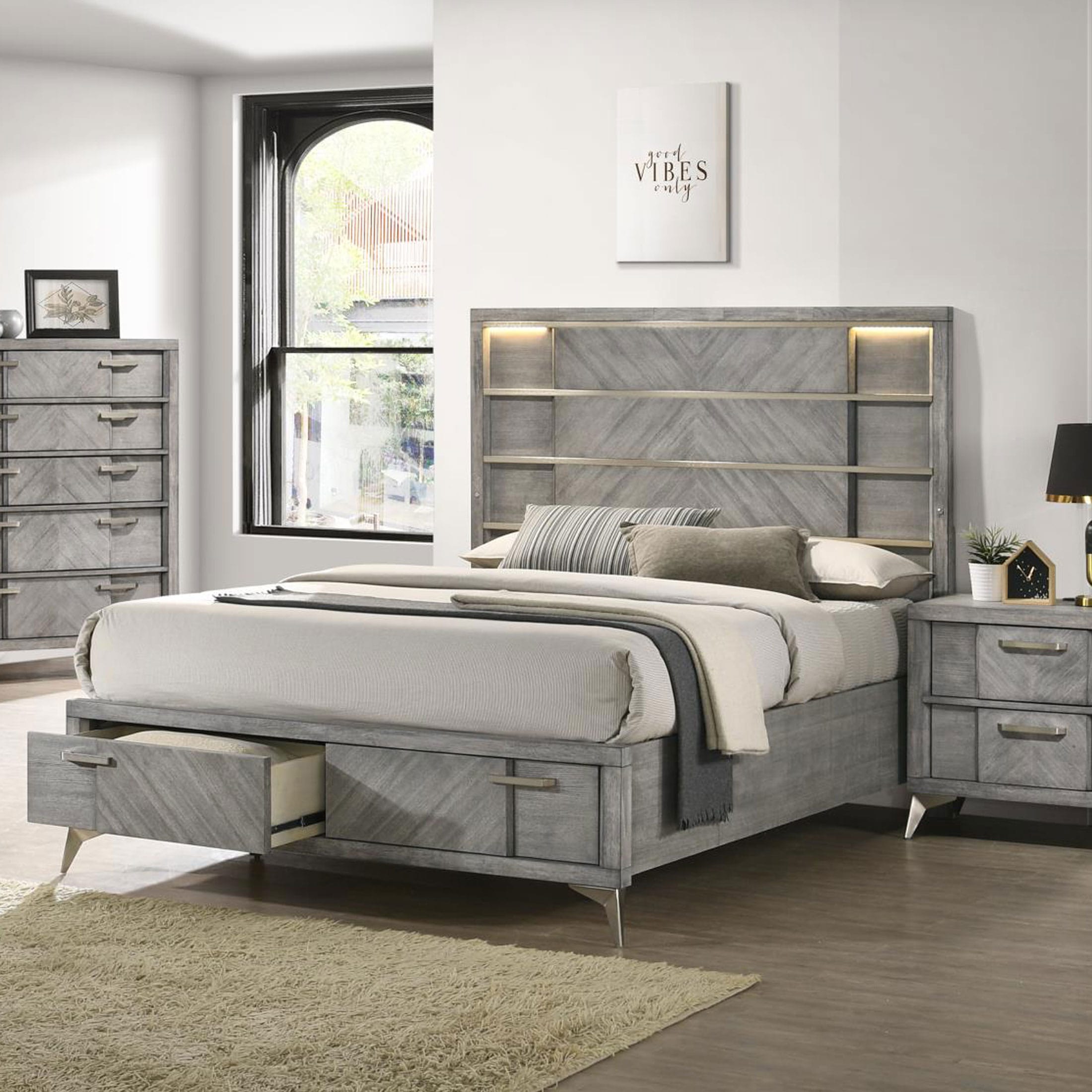 Queen Storage Bed | Cardis