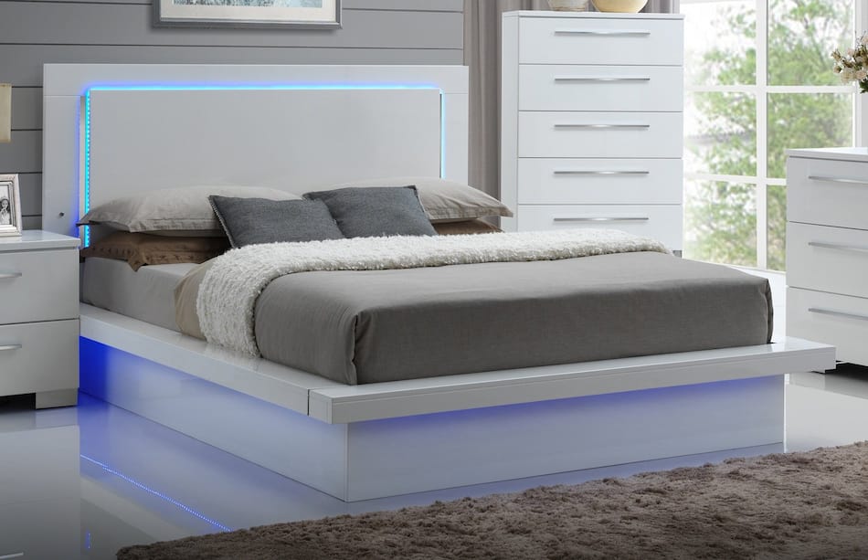 Queen Bed | Cardis