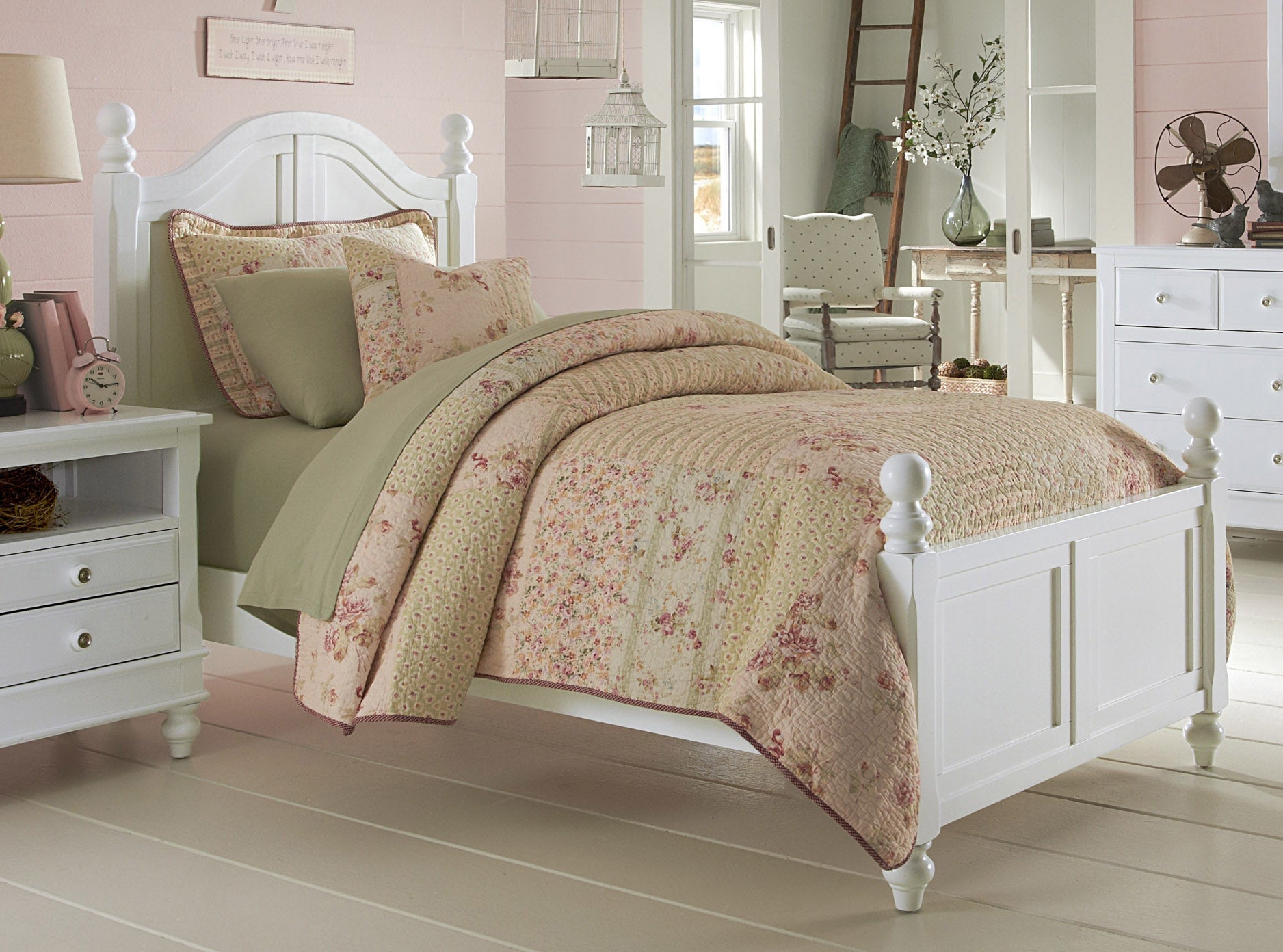Full Bed | Cardis