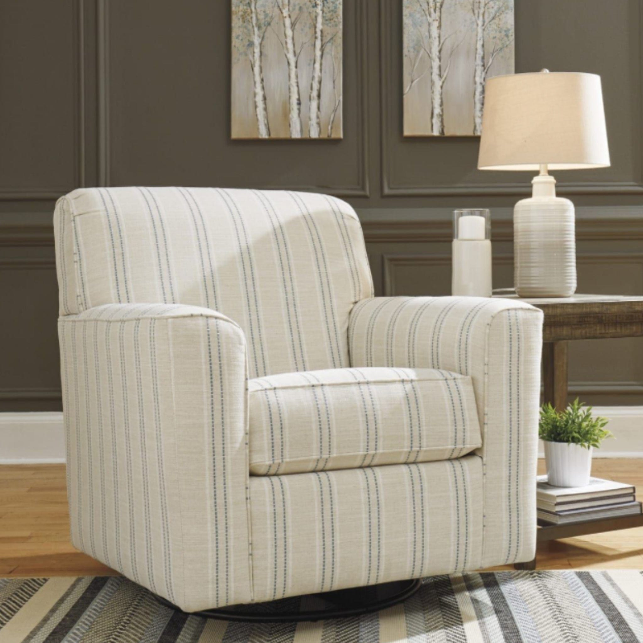 Swivel Chair | Cardis