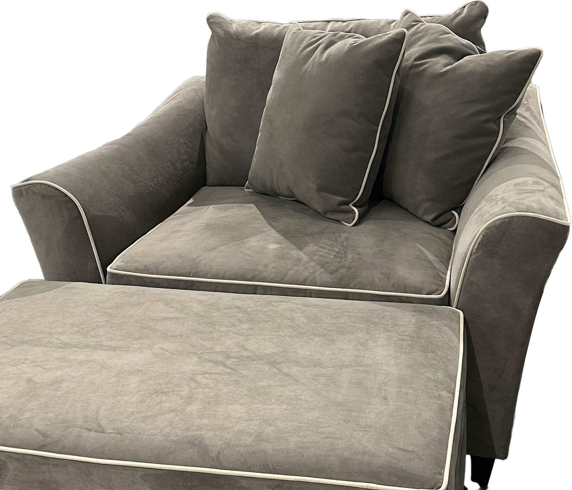 Chair And 1/2 | Cardis