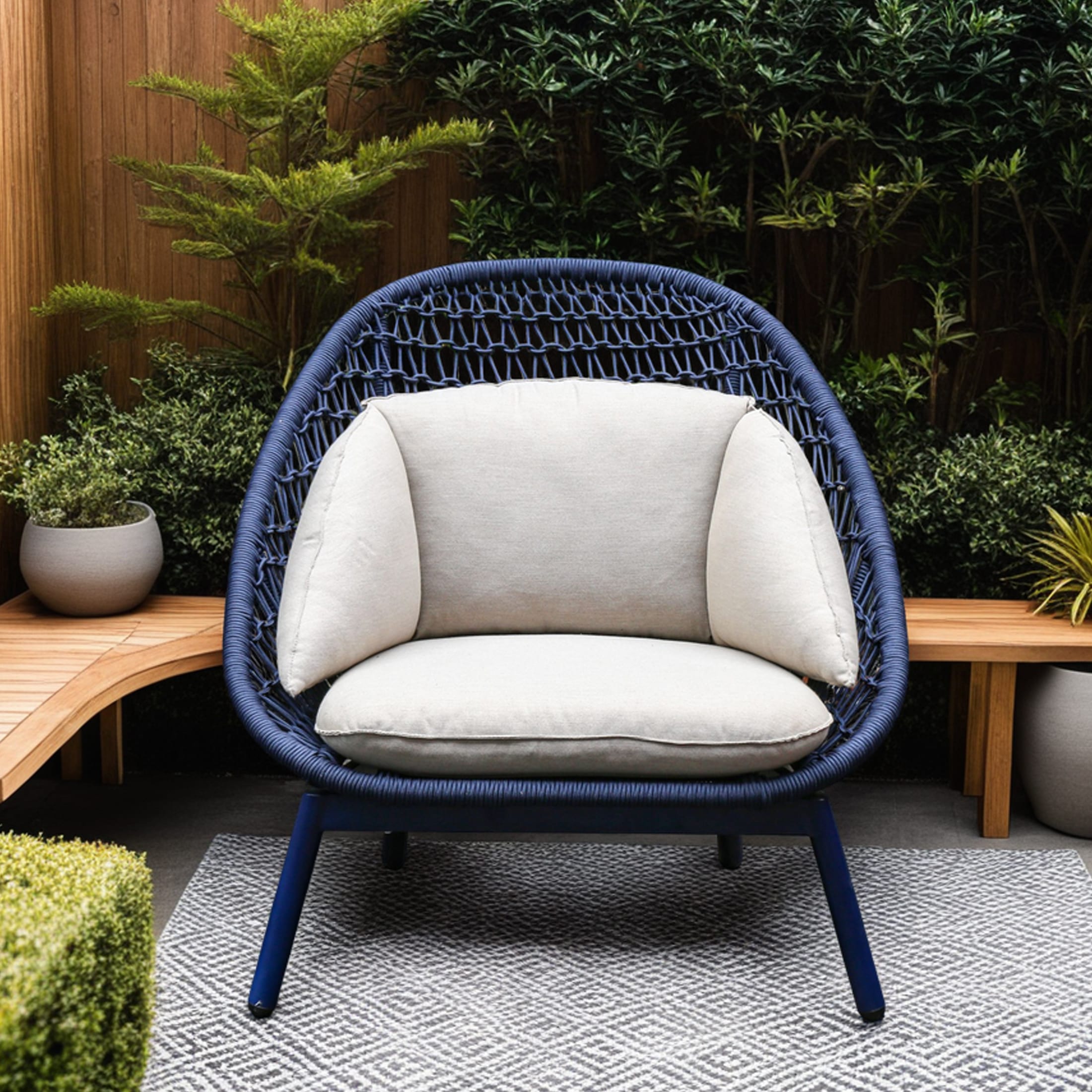Odyssey Dream Outdoor Bucket Chair | Cardis