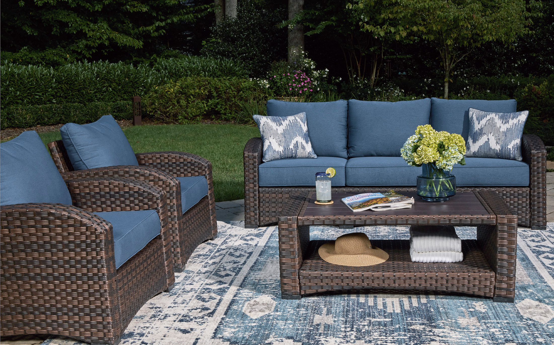 4 Piece Outdoor Set | Cardis